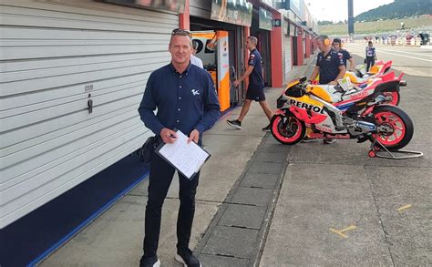 Motogp Simon Crafar Replaces Freddie Spencer On Fim Stewards Panel