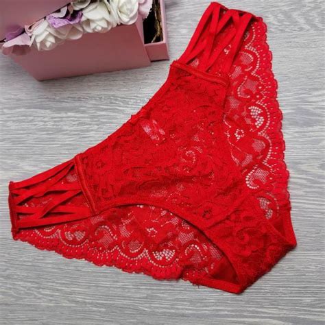 Csipkés Normál Bugyi Zokniwebshop