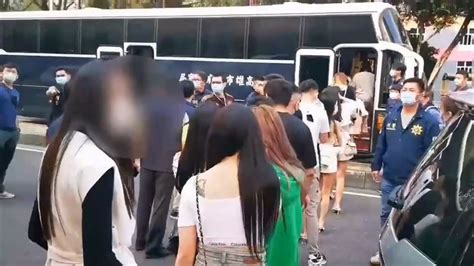 高雄大帝國舞廳涉毒！檢警凌晨重兵搜索 近50名舞小姐及幹部被帶走 社會 三立新聞網 Setncom
