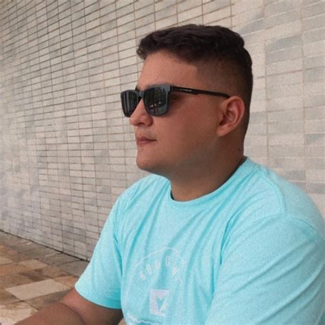 Yule Daniel Yuledaniell On Threads