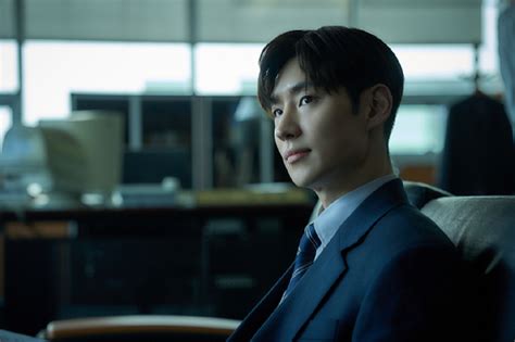 소주전쟁 이제훈 글로벌 투자사 직원 변신 욕망·목표 명확