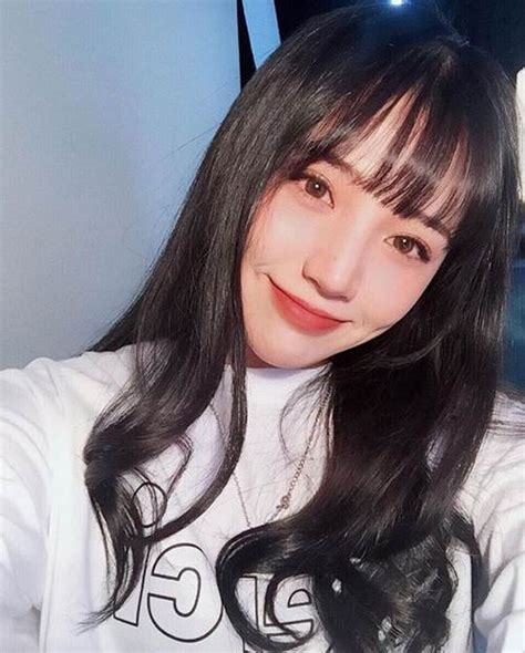 20 ทรงผมยาวสไตล์สาวเกาหลี แบบมีหน้าม้าน่ารักๆ Ladyissue เว็บรีวิวเครื่องสำอาง ชุมชนผู้หญิง ฮา