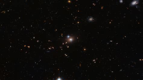 8 Beautiful Pictures Of Quasars Captured By Nasa Hubble Telescope