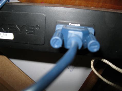 I Can Not Access The Switch Through The Console Solved Cisco Community