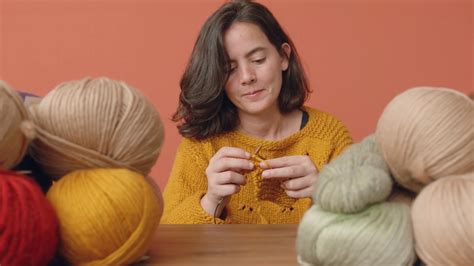 The Best Knitting Classes For Beginners And Up 2023