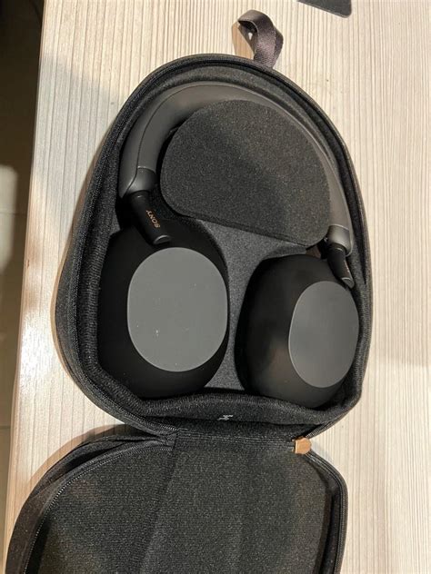 SONY XM5, Audio, Headphones & Headsets on Carousell