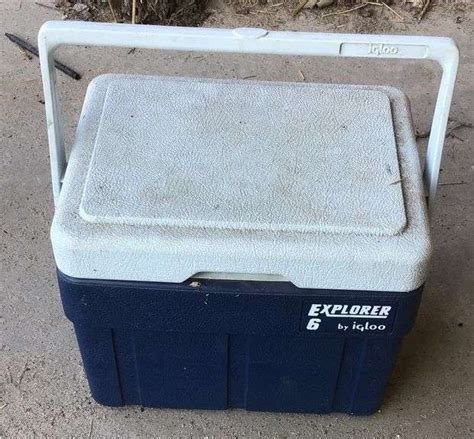 Explorer Cooler By Igloo Sherwood Auctions