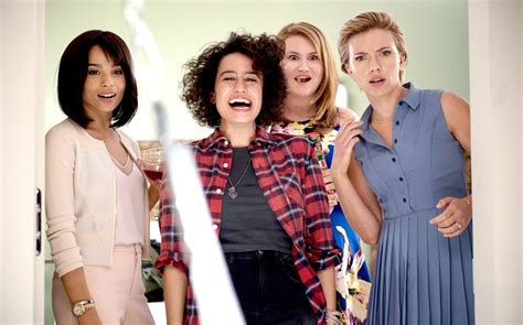 Rough Nights Ilana Glazer Jillian Bell Read Their Qanda Us Weekly