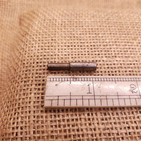 Forehand And Wadsworth Hammer Large Frame 32 Caliber Extractor Stem