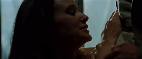 Super Sexy Scene Of Demi Moore In Disclosure Hollywood X MasalaDesi