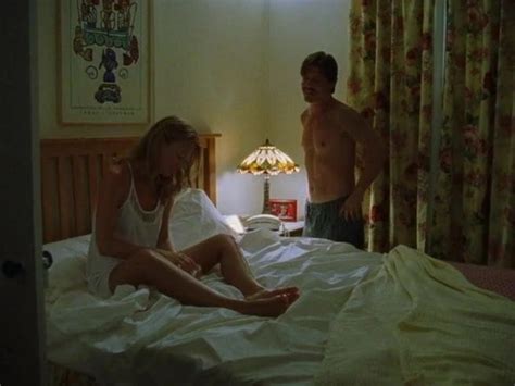 Best Sarah Wynter Old And Young Nude Sex Videos Xhamster