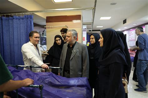 مرکز آموزشی پژوهشی درمانی حضرت رسول اکرم ص معاون درمان سرزده از مجتمع رسول اکرم ص بازدید کرد