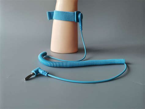 Wireless Clip Antistatic Wristband Anti Static Esd Wrist Strap For Electrician China Esd Wrist