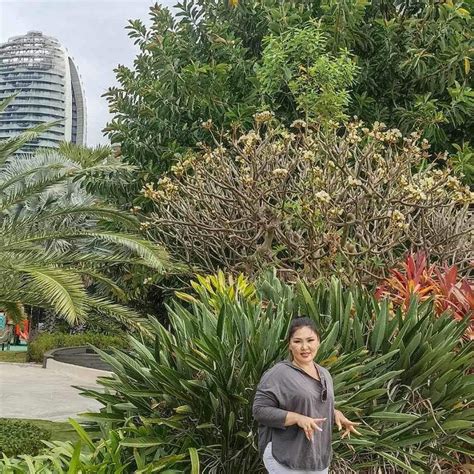 Naruni Мэргэжил нэгт цагаан нөмрөгтэй баатруудадаа баярын мэнд хүргэе 👩🏼‍🔬Сувилагч би👩‍⚕️