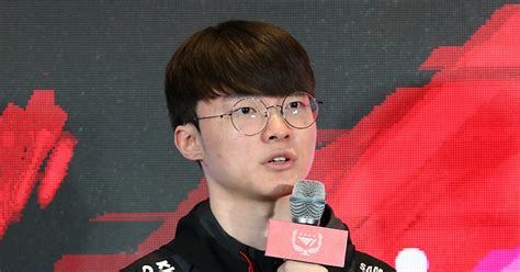 인사말 하는 페이커 이상혁 선수