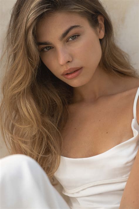 Darina Castaway Model Management