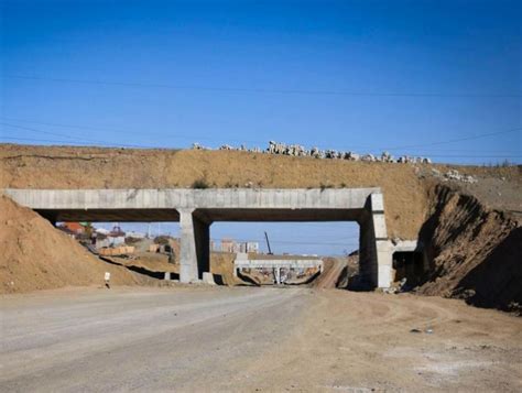 Гэмтлийн эмнэлгийг “Содон” хороололтой холбох 3 9 км авто замын хөдөлгөөнийг 11 сард нээнэ