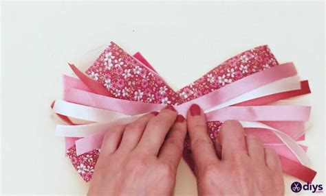 How To Make A Ribbon Bow In Easy Steps For Wreaths Or Gifts