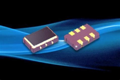 SMD Oscillator Offers Differential Output