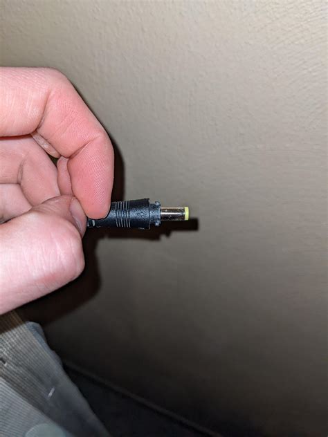 Can Someone Identify This Cable For Me The Male Part Says Cnd Of That Helps R Cableadvice