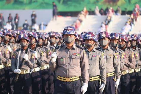 စစ်ကောင်စီက တပ်အင်အား လိုအပ်ချက်အတွက် ရဲဝန်ထမ်းဟောင်းများကို ပါဝင်ကူညီပေးရန် ပြောဆို နေခြင်းသည