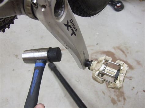 Benno S Blog More How To Install Remove New Style Shimano Cranks And Chainrings