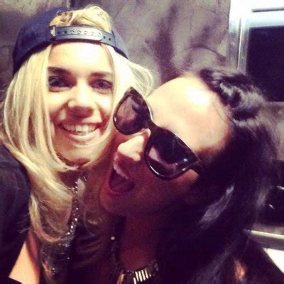 Lucy Leather Lucyleatherx Twitter