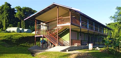 Yangoru Saussia Puts Education First Png Haus Bung