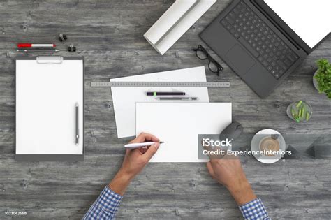 상위 뷰 복사 공간 템플릿종이의 빈 조각에 글을 디자이너를 건축가합니다 그래픽 디자이너에 대한 스톡 사진 및 기타 이미지 그래픽 디자이너 글로벌 비즈니스 기업