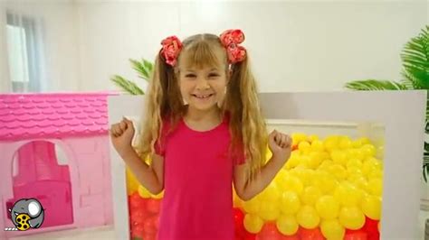 🎈 چالش دایانا و الیور در داخل تخته شلوغ فیلو