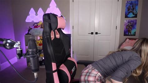 Dizzykitten Dizzykittenpaws Nude Onlyfans Leaks 11 Photos