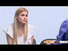 Shoplyfter Fit Cop Is Banging A Petite Teen In His Office After Arresting Her Xxx Mobile