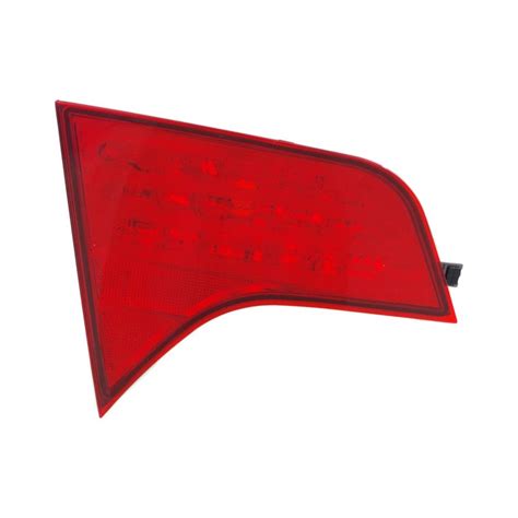 Replacement Id0002aa1542r00 Driver Side Inner Tail Light Standard Line