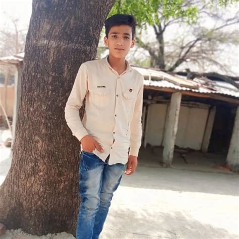 ᎡᎪØ ꕶᎪᎻᎪᏴ༻༆ Yadu1csahdev • Threads Say More