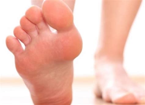 Шишка на ноге под кожей