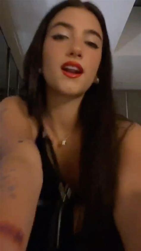 Pin On Charli D Amelio