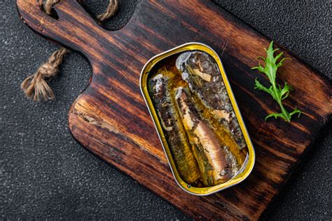 정어리 생선 통조림 해산물 식사 음식 간식 테이블에 복사 공간 음식 배경 소박한 상위 뷰 정어리 통조림에 대한 스톡 사진 및 기타 이미지 정어리 통조림 참치 해산물