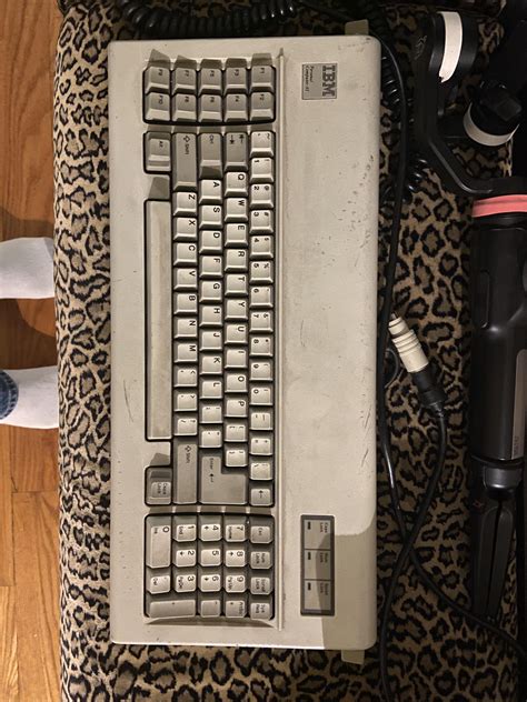 I Need Help Identifying This Ibm Pcat Keyboard I Am Looking To Restore