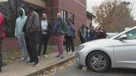 Is Early Voter Turnout A Sign Of Election Day Crowds
