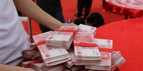 เจ้าสาวโดนแม่ผัวแก้เผ็ด งัดไม้เด็ดสู้กลับ หลังเรียกค่าสินสอดไม่ยั้ง