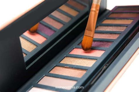 13 Best Eyeshadows For Older Women And Age Defying Looks