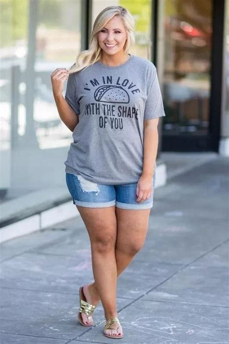 Pin De Orlando Perez Em Girl Looks Com Camisetas Looks Plus Size Looks Tumblr Feminino