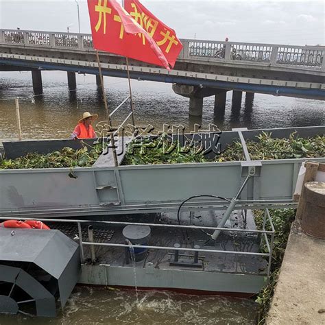 河南河道水面垃圾打捞船 水面清洁水草收割割草船 润泽机械 九正建材网