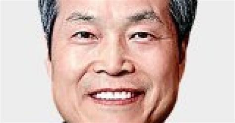 원용걸 서울시립대 총장 취임