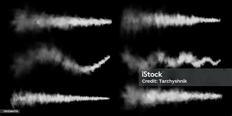 현실적인 비행기 응축 트레일 우주 로켓 발사 미사일 또는 총알 흔적 제트 항공기 트랙 하얀 연기 구름 안개 증기 흐름 벡터