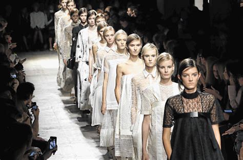 Tall Skinny No Fun France Wants Ultra Thin Models Banned
