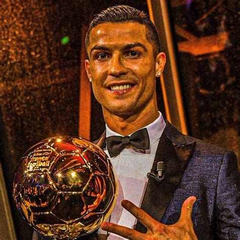 Cristiano Ronaldo é Eleito Como Melhor Jogador Europeu Da História Por