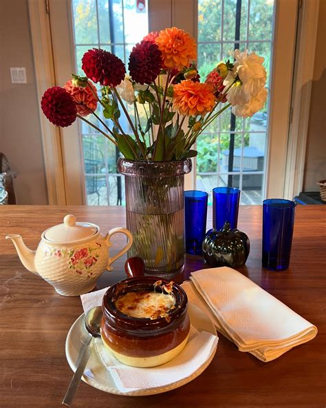 Laura Laura Vukson • Instagram Photos And Videos