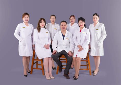 Хэнтий 🏥🩺 Хан Хэнтий уул аймагт Эрүүл мэндийн салбар үүсэн байгуулагдсаны 100 жилийн ойн арга