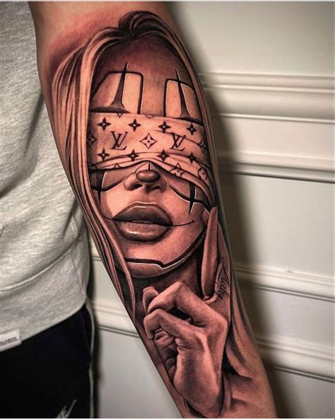 Pin On Fuentes De Letras Para Tatuaje Chicano Style Tattoo Chicano Tattoos Sleeve Hand